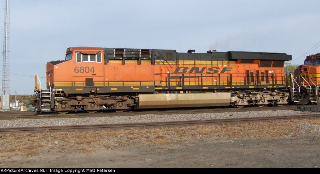 BNSF 6804